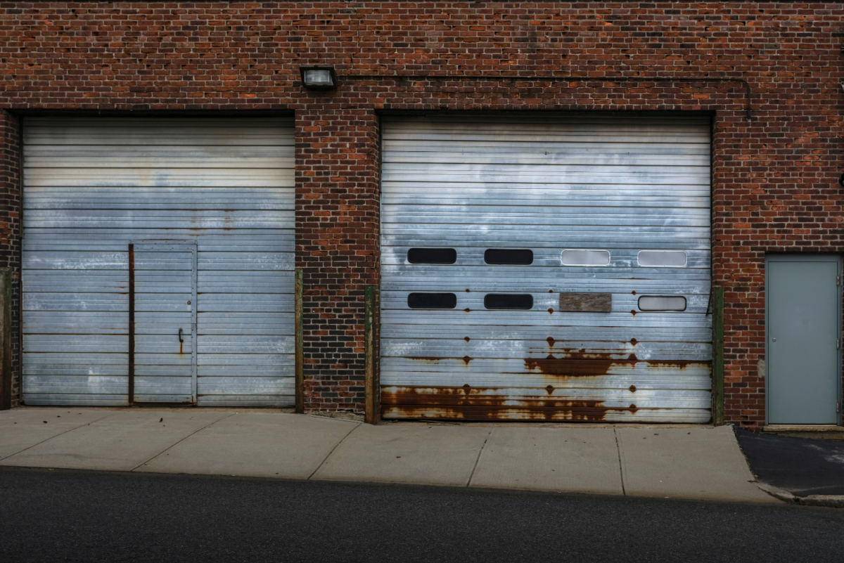 How To Prevent Rust On Your Garage Door - Raynor Door Authority